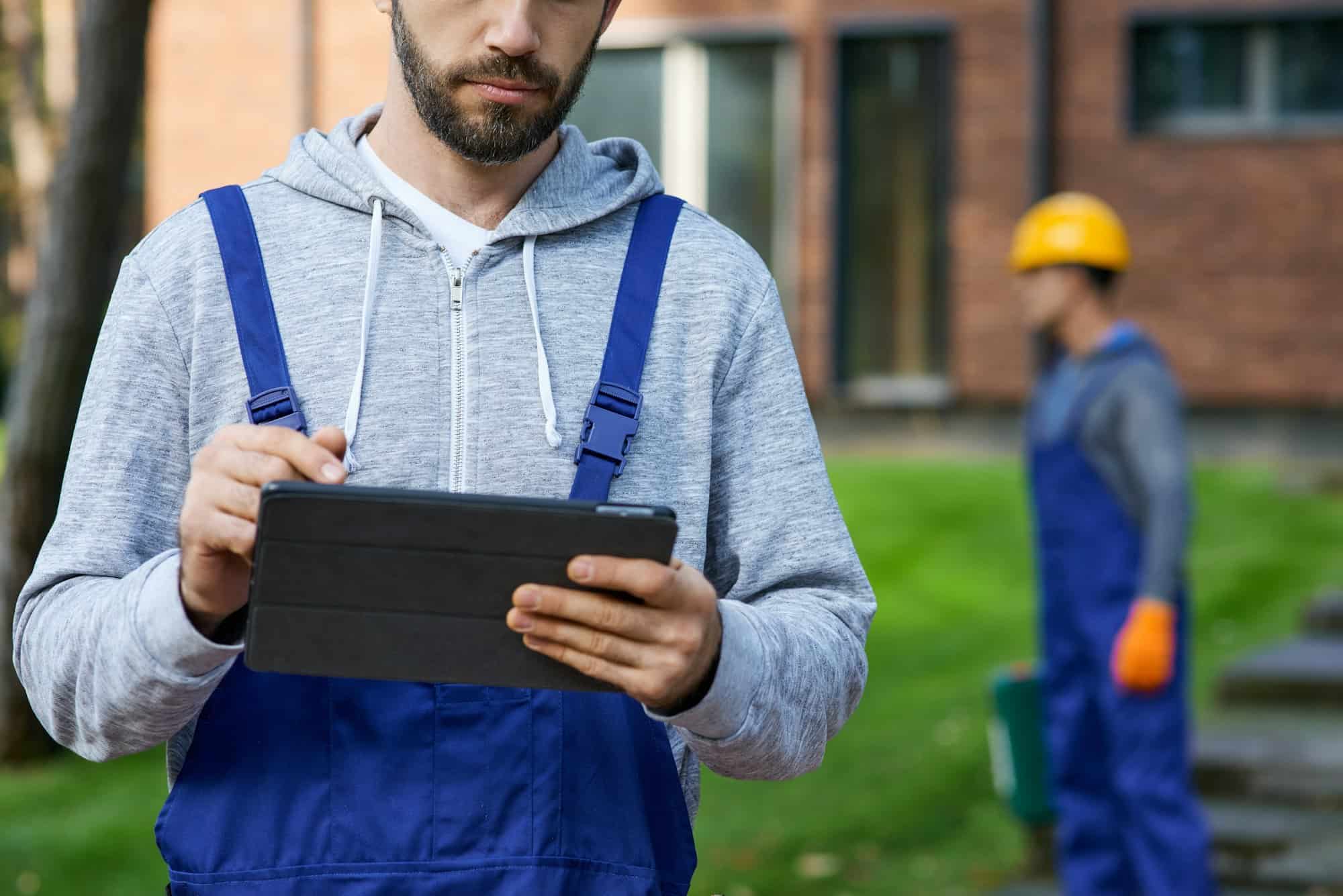 Job Management Software For Tradesmen: Streamline Your Business ...